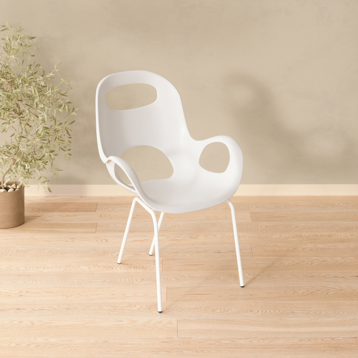 Shop Modern Chairs & Stools for Your Home – Umbra Canada